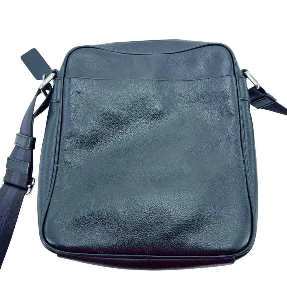 Coach | Bags | Coach Black Pebbled Leather Crossbody Messenger Bag ...